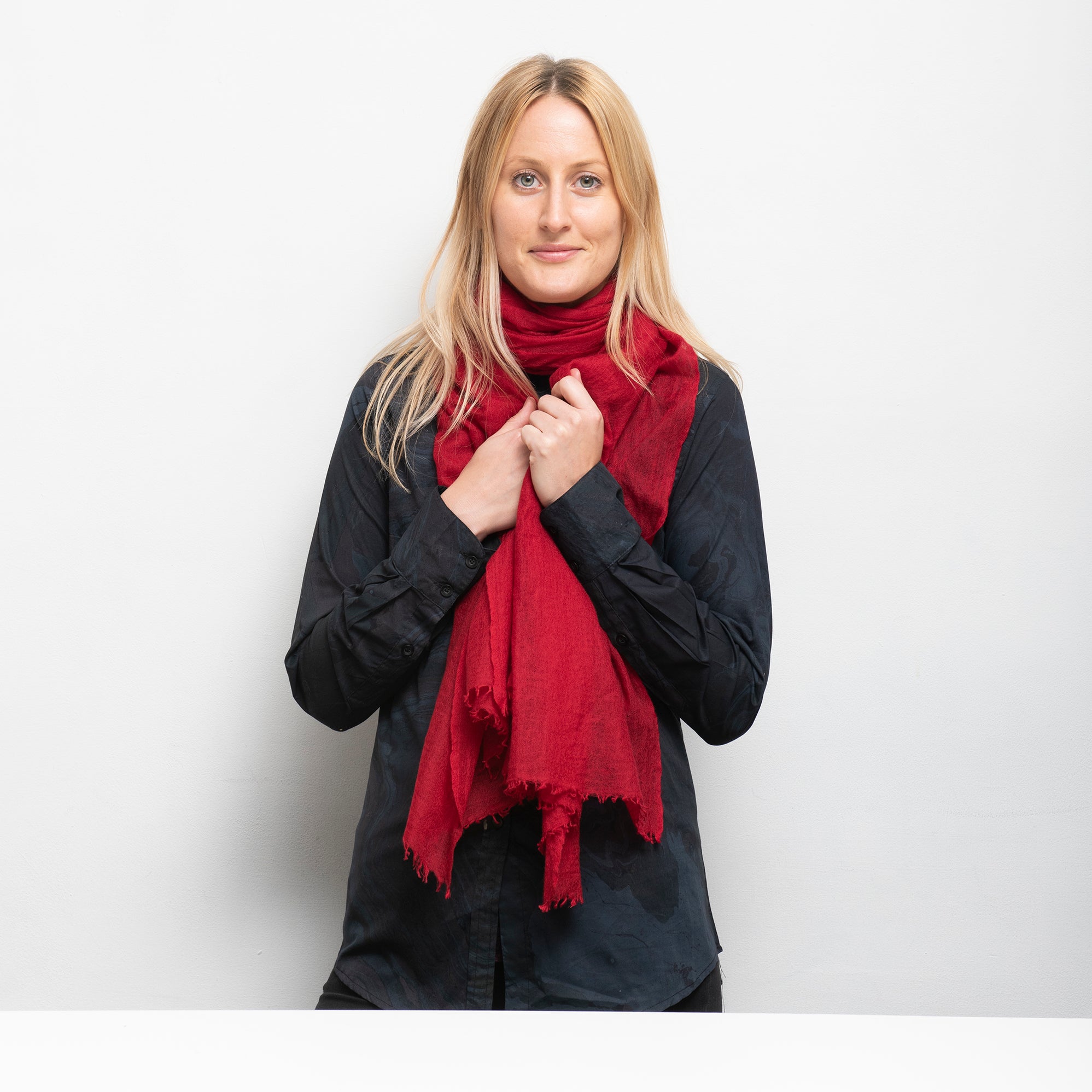 Cashmere Whisper Featherweight Stole Scarf– Meg Cohen Design